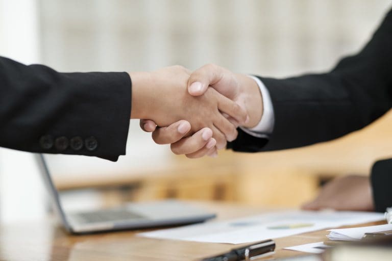 Share Deal erklärt - Alle Infos für Verkäufer| m+a experts